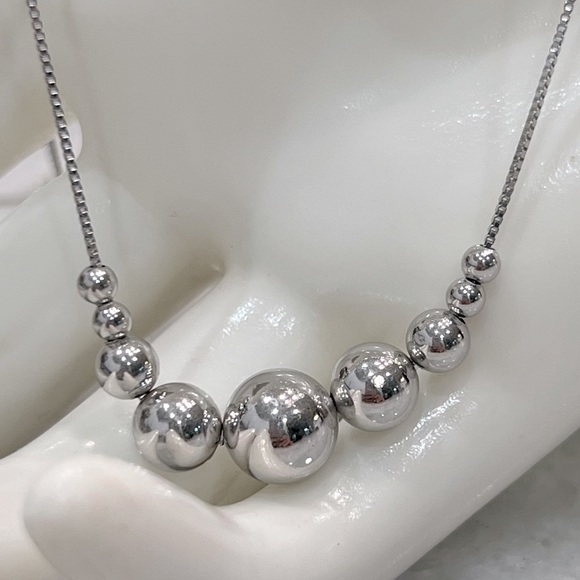 Jewelry | Sterling Silver Floating Balls Adjustable Necklace | Poshmark